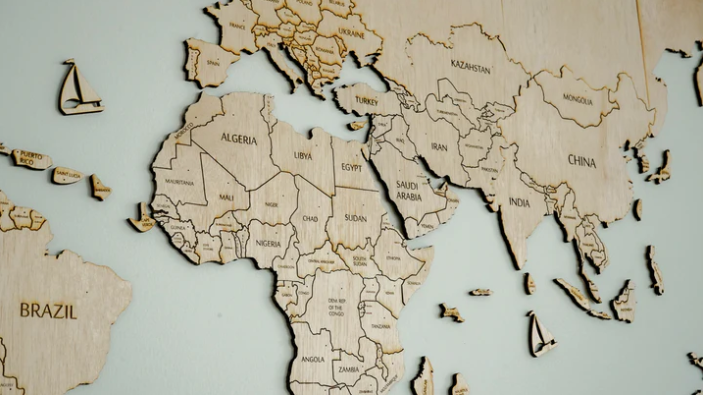 Select The Ideal World Map To Explore The Entire Universe